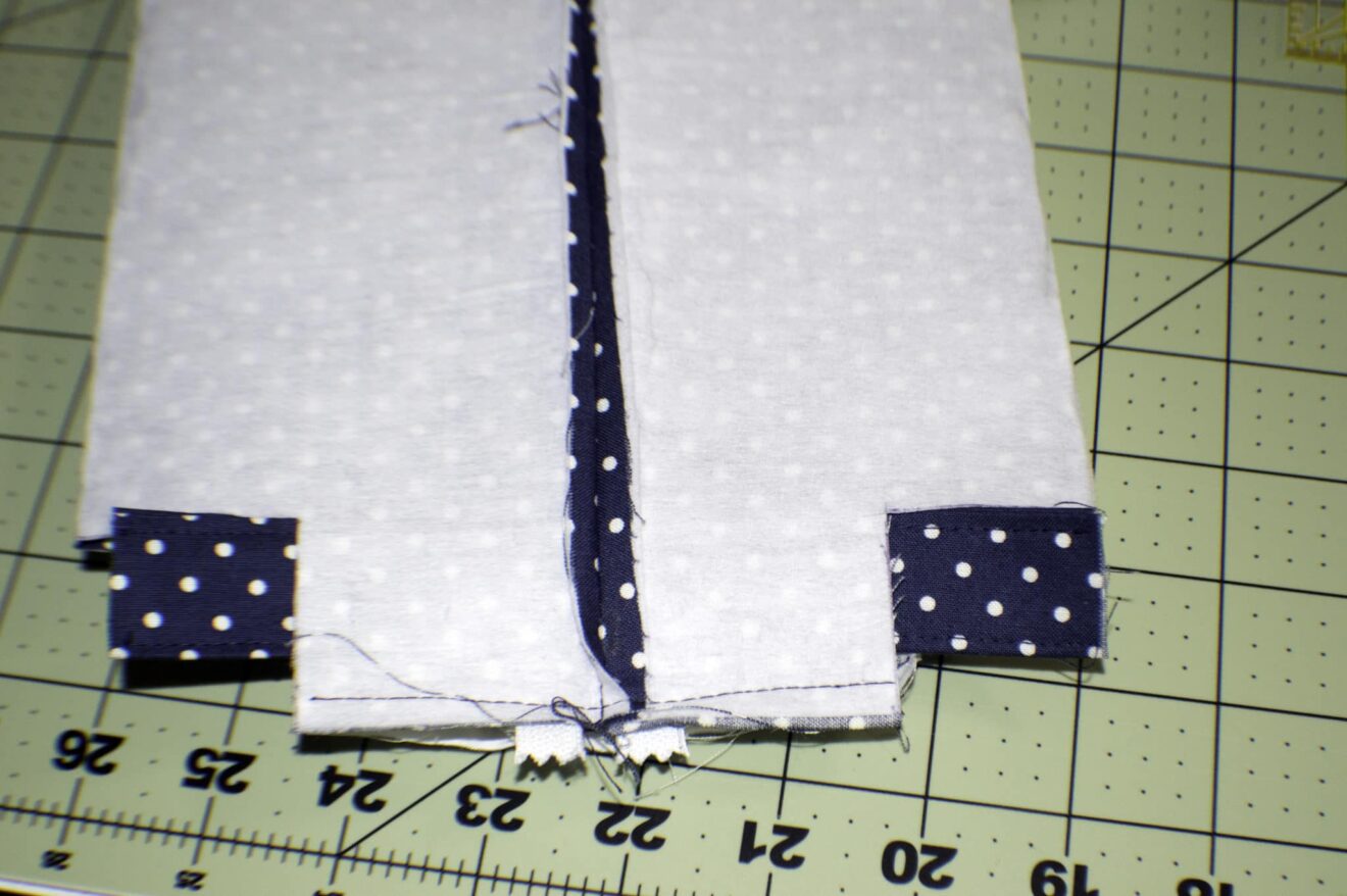 Boxy Zippered Pouch - Sew Very Crafty
