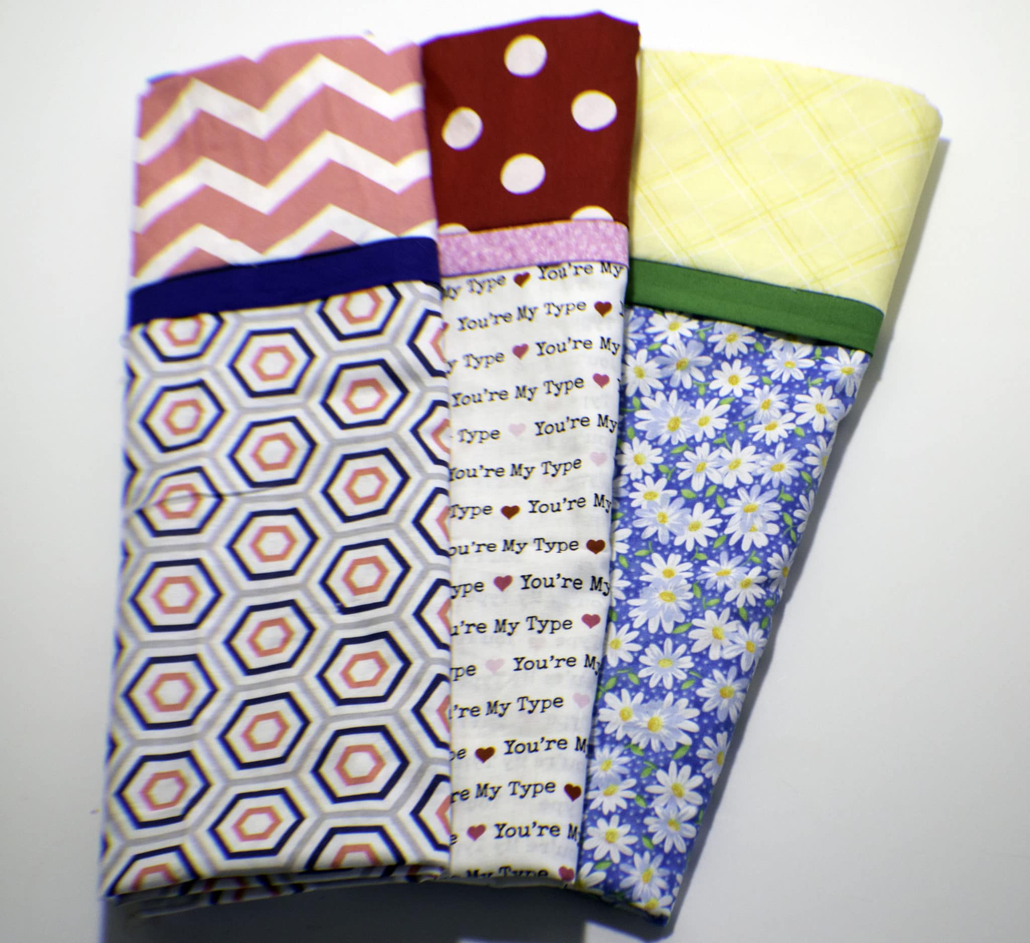 How To Make A Pillow Case In 5 Easy Steps