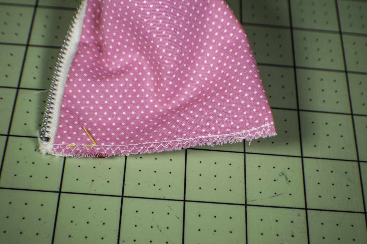 How to Make a Triangle Coin Purse - Sew Very Crafty