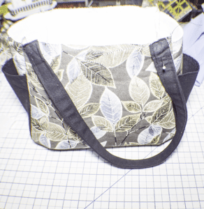 How to Make a Handbag with Side Pockets - Sew Very Crafty
