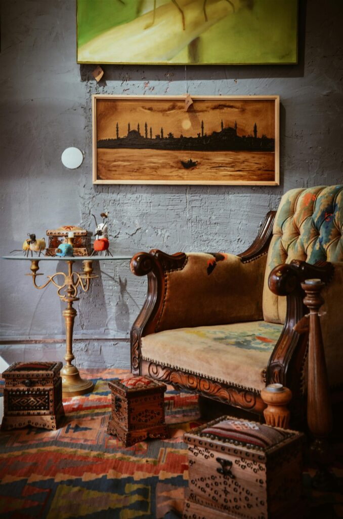 Crafting Timeless Treasures: 5 Vintage-Inspired DIY Projects for Your ...